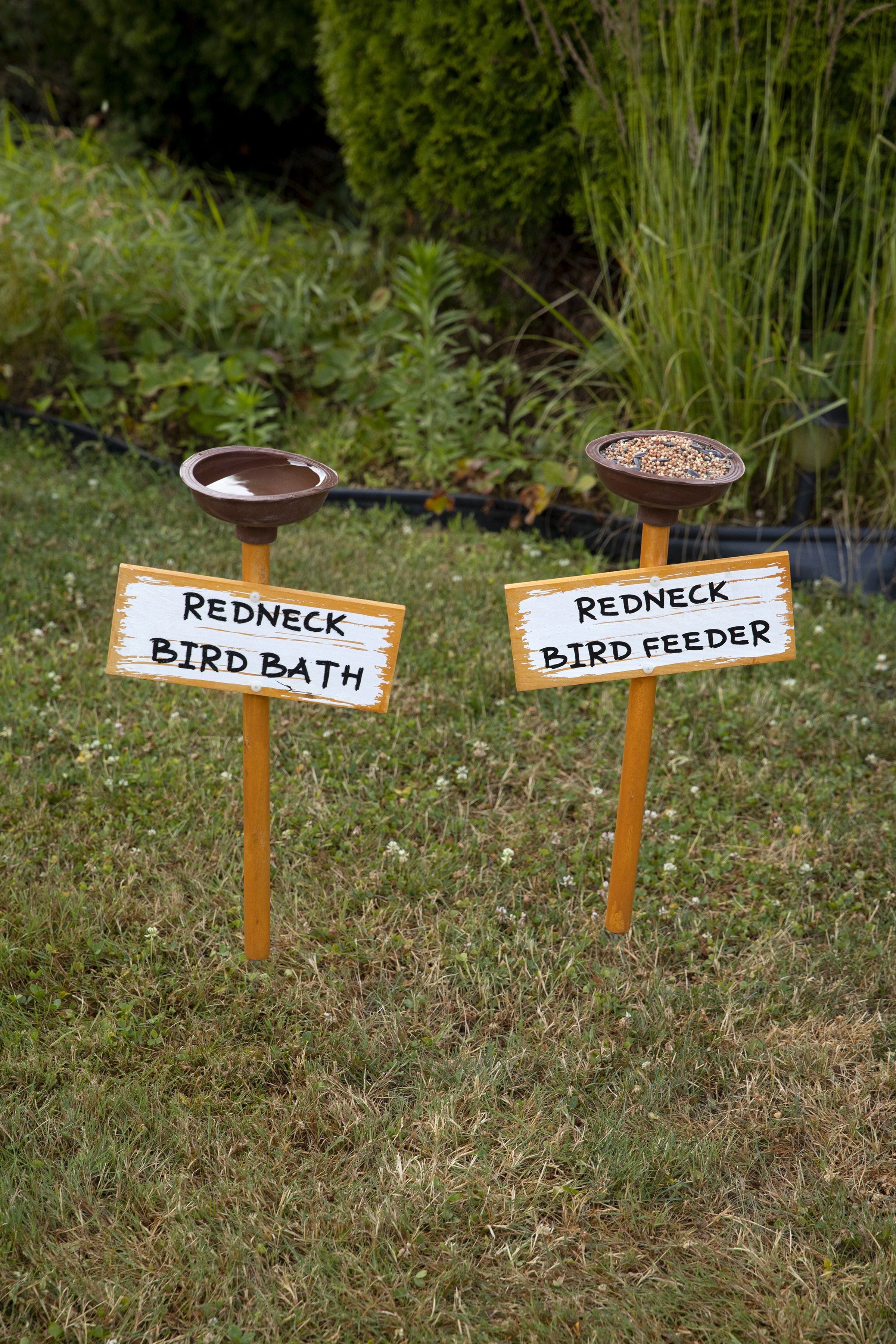 Redneck Bird Feeder / Bird Bath. Made from a Toliet Plunger ...